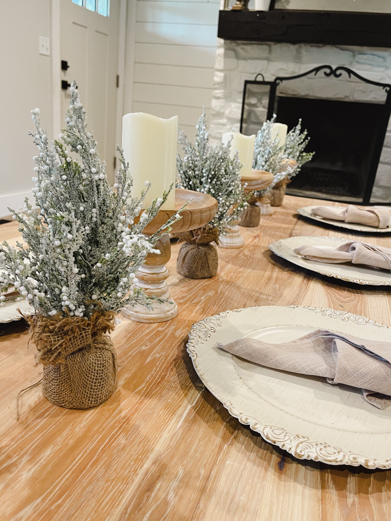 Frosted Berry Tree – Tru Roots Design