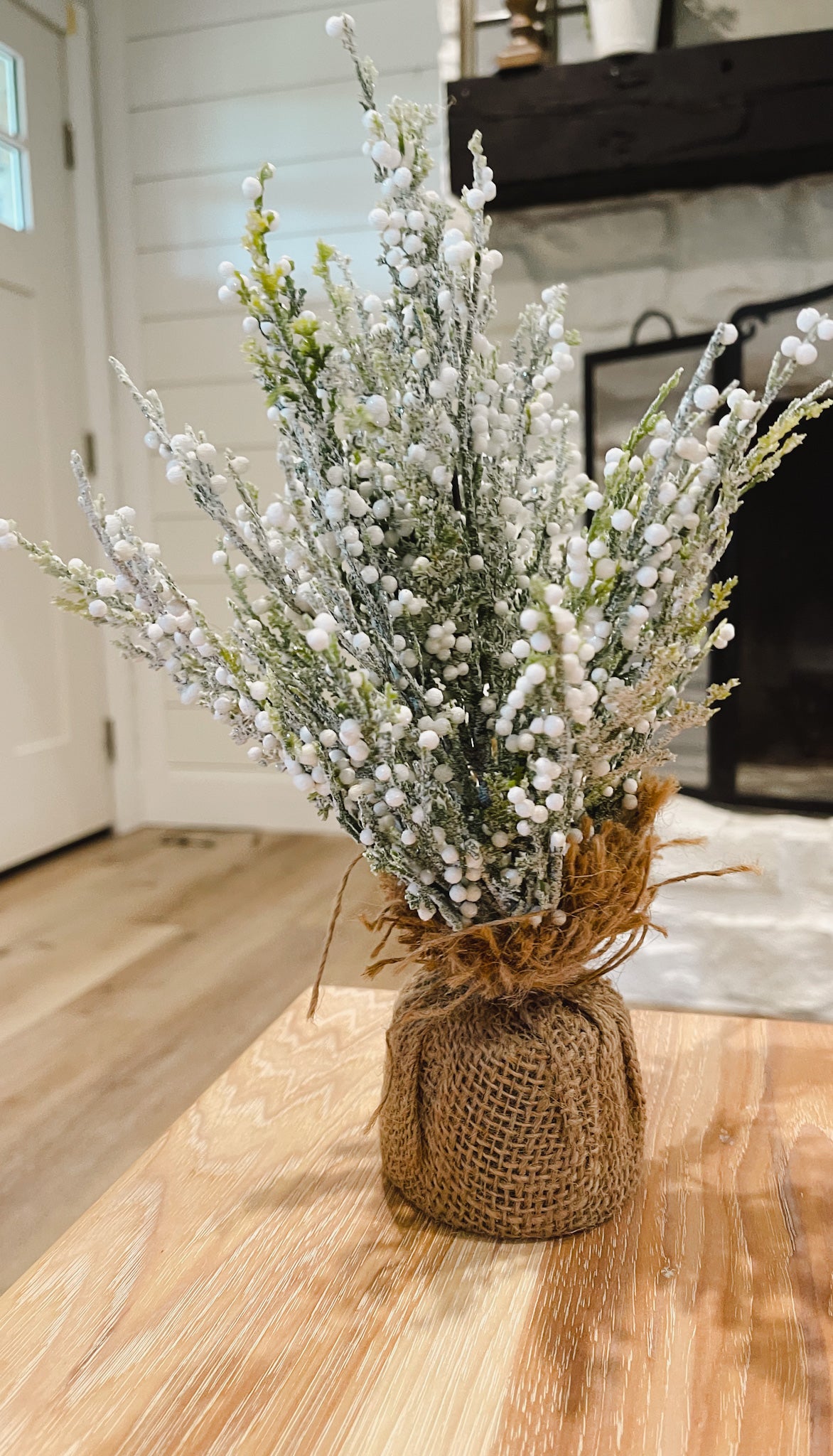 Frosted Berry Tree – Tru Roots Design